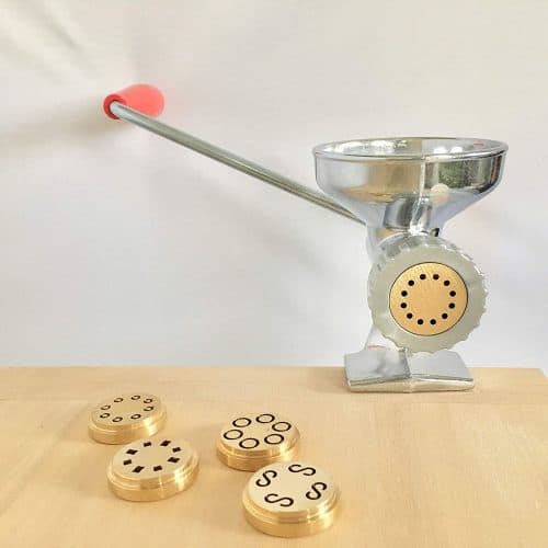 The 7 Best Pasta Extruders [ 2022 Reviews ]